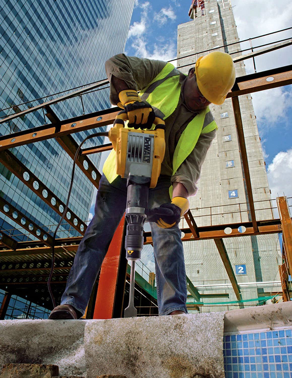 Dewalt 12 kg breaker store